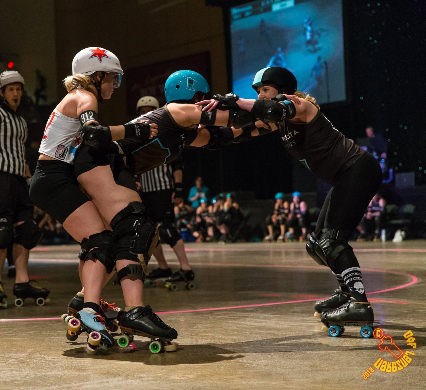 29872919_1830772900277987_793315142476280541_o - Minnesota Roller Derby